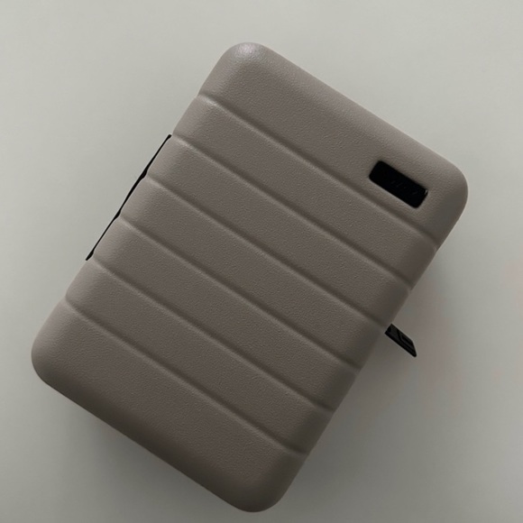Away | Accessories | Away Luggage Mini Travel Case Sand | Poshmark